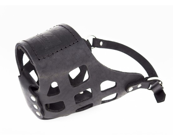 Botnita din piele pentru Rottweiler